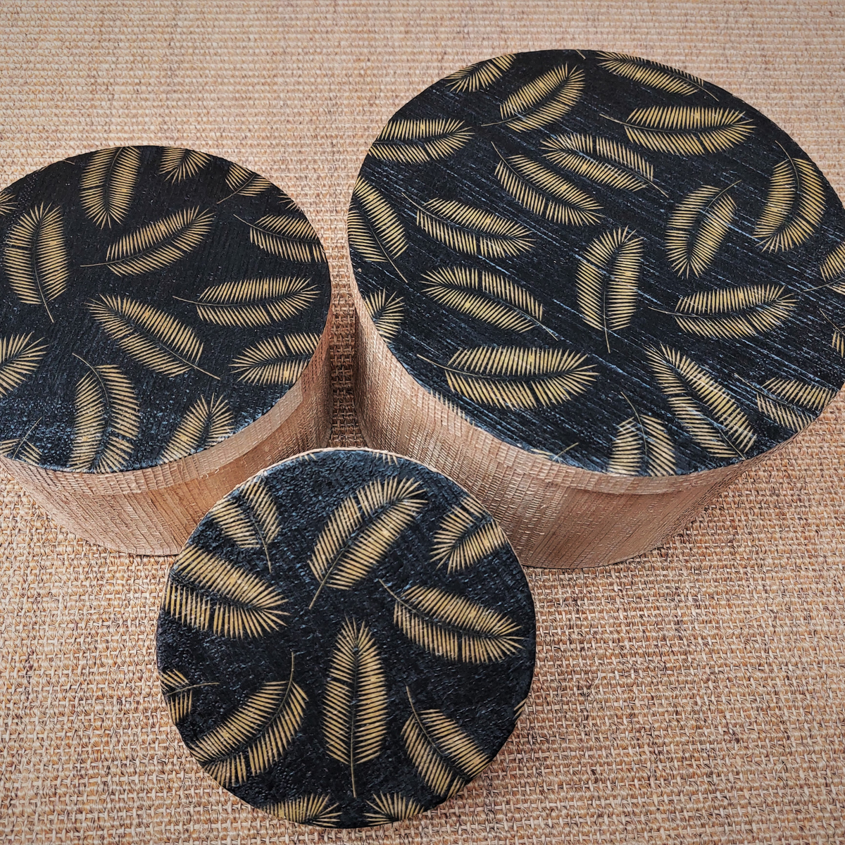 Kela Round Storage box - Black Palm | Anav